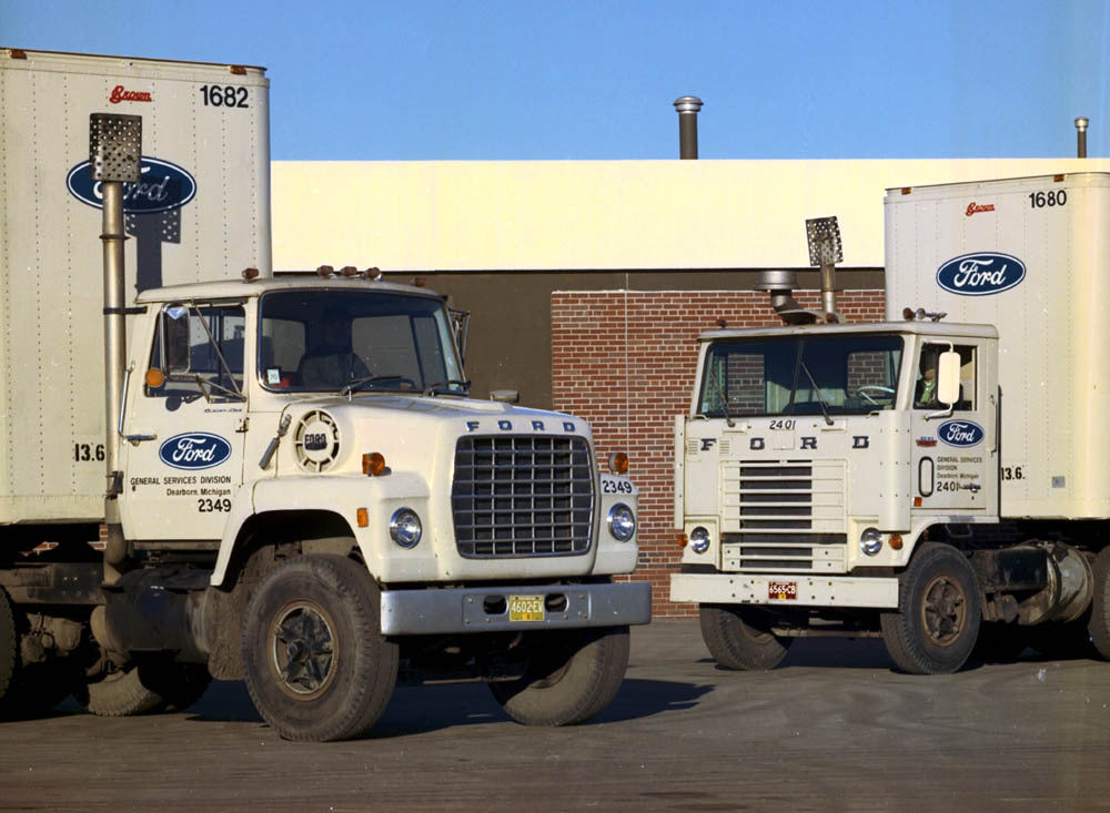 1971 Ford W and L Series Trucks 0401-0440 – Fordimages